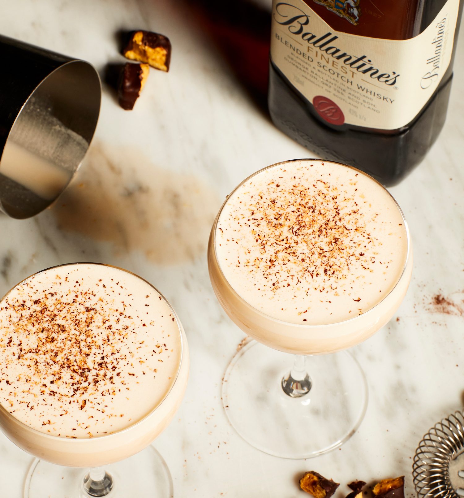 Las 10 mejores bebidas con whisky clásicas - Recetas de cócteles ...